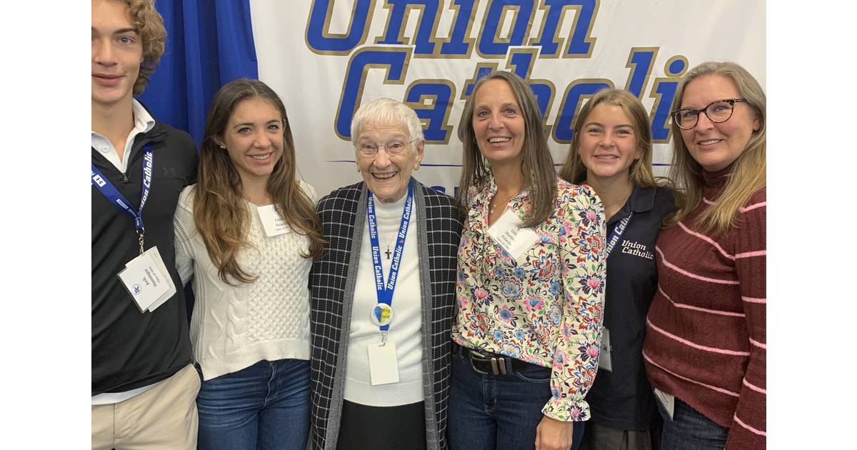 Union Catholic Held a Legacy Breakfast for Alumni Parents, Grandparents ...
