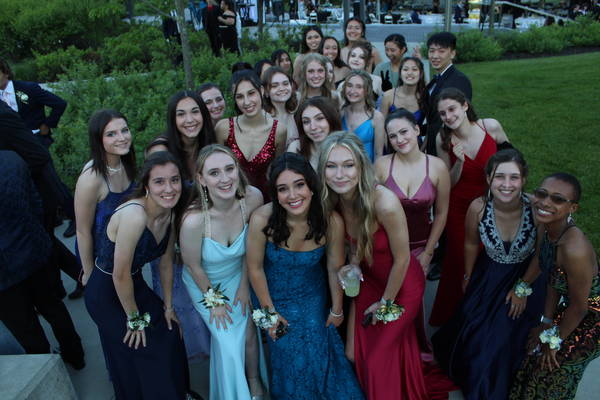 Scenes from Gov. Livingston High School's 2021 Prom: Photo Gallery ...