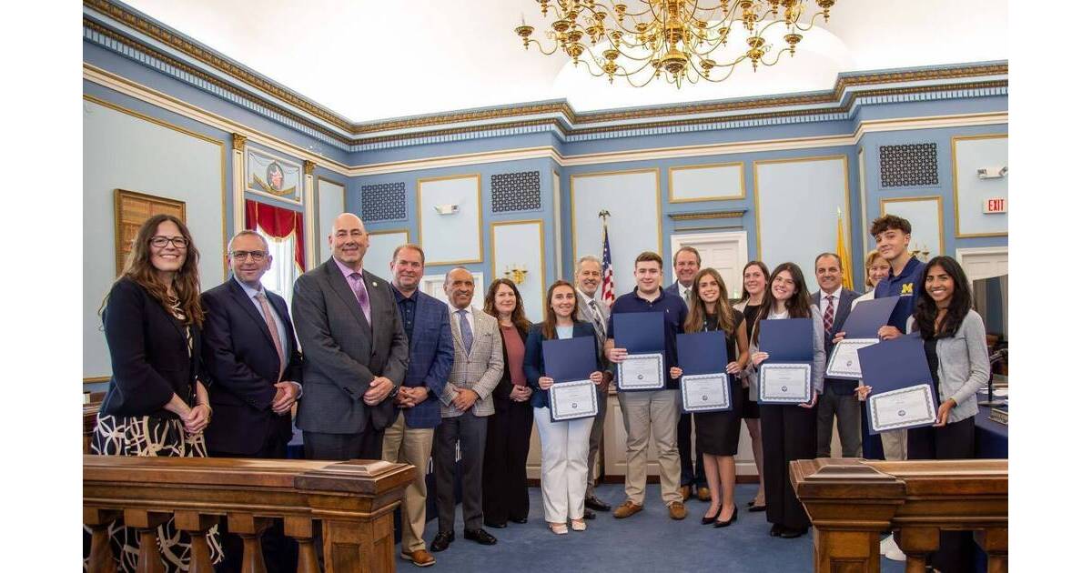 Colts Neck High School Spring interns appreciated, recognized by ...