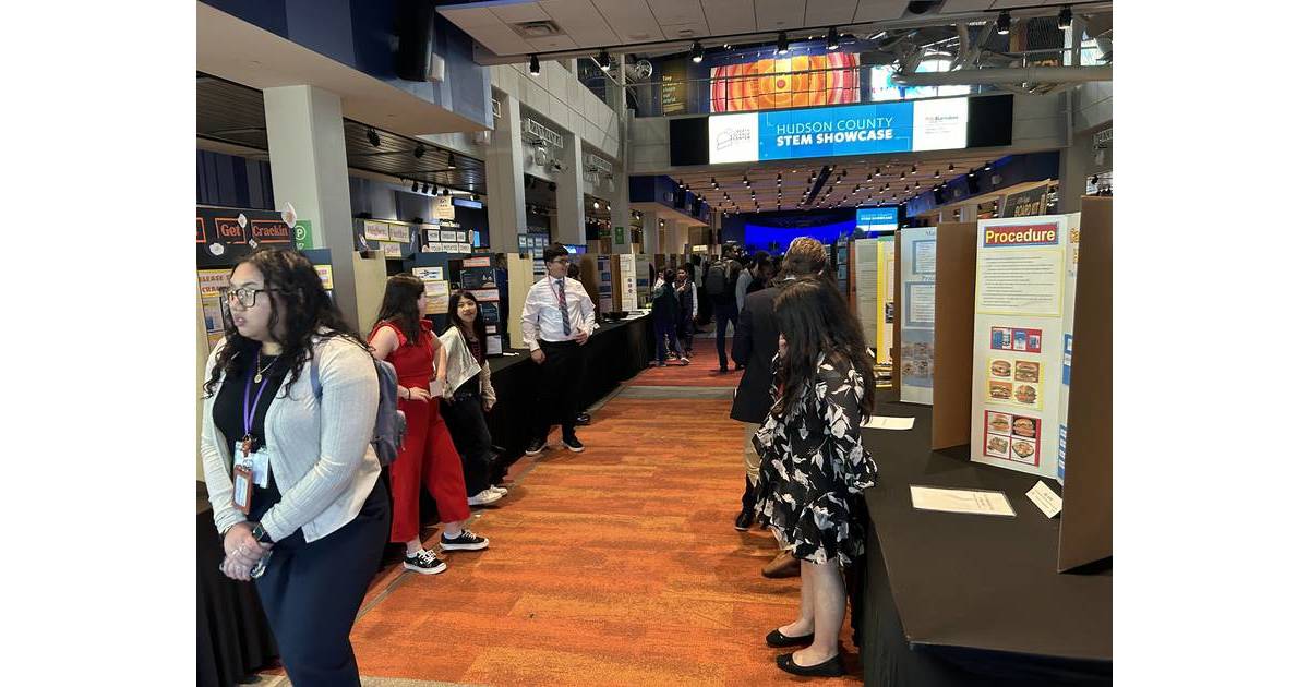 PHOTOS: Local STEM Students Present Projects At Hudson County Showcase ...