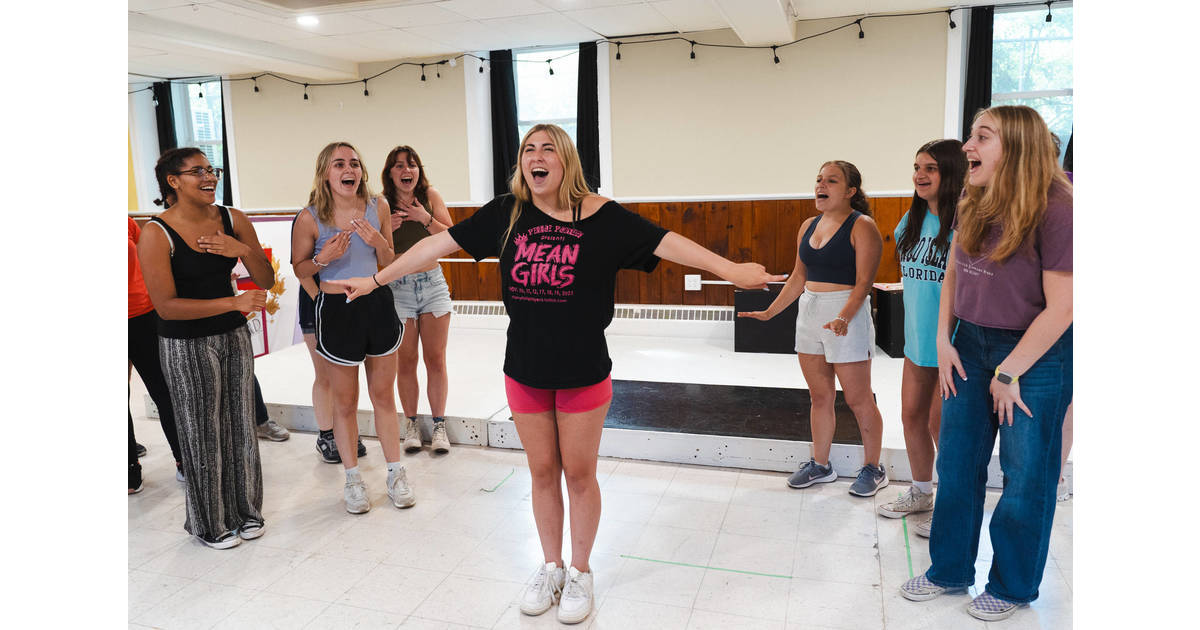 Everyone’s Favorite Blonde Comes to Sussex County in North Star Theater ...