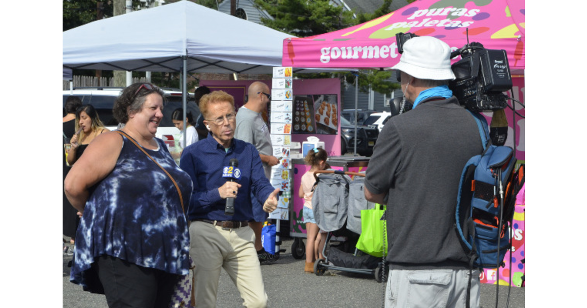 Meteorologist Elliott Broadcasts Live from Scotch Plains Farmers Market ...