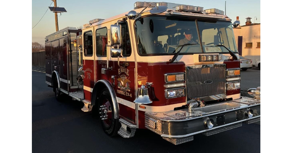 HOUSE FIRE IN KEYPORT: HOME STRUCK BY LIGHTNING. | Hazlet & Keyport, NJ ...