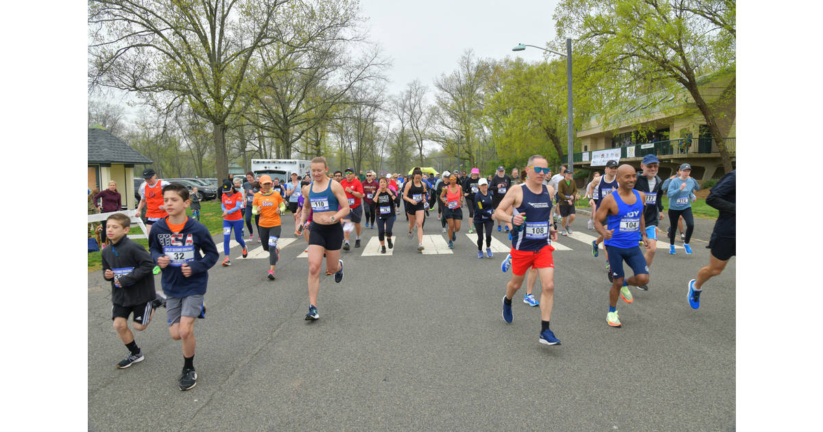 Visions and Pathways Holds Annual Run/Walk at Duke Island Park ...