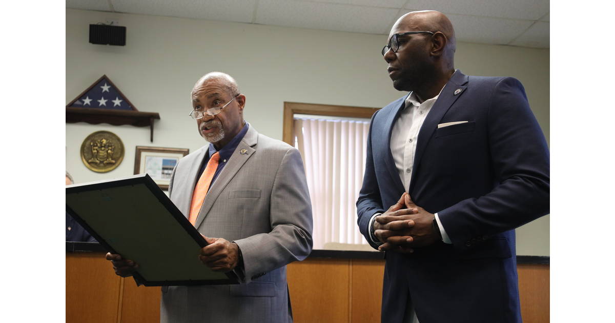 Former Bordentown Township Mayor Steve Benowitz Honored at Annual ...