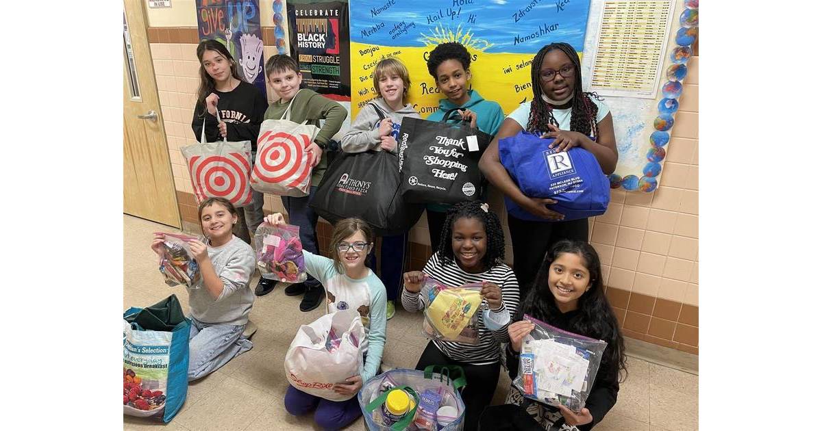 Redwood Elementary School Donates Kindness Kits to Food Pantry | West ...