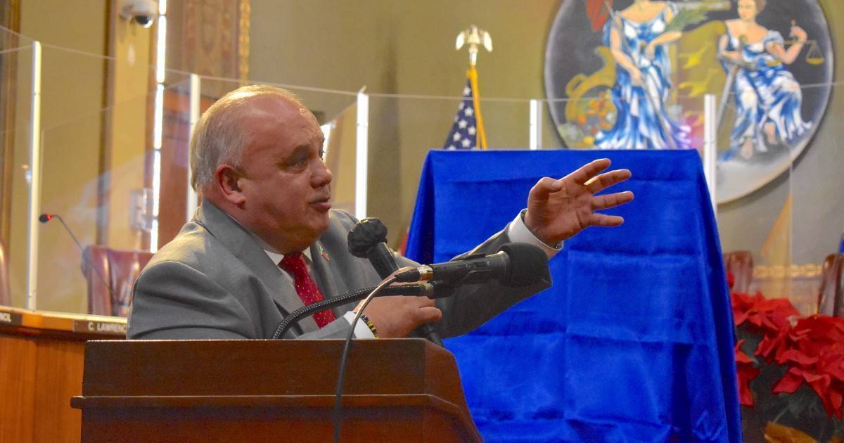 Portrait of Newark's First Hispanic At-Large Councilman Unveiled ...