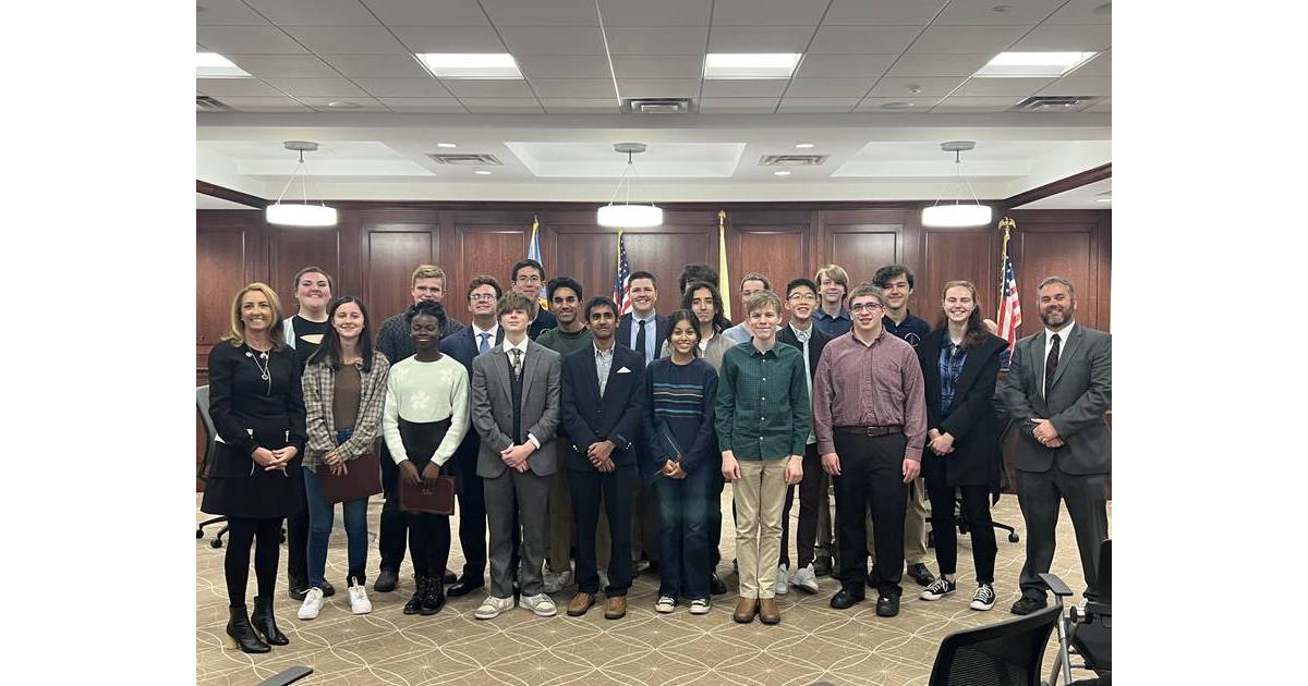 Gov. Livingston Marching Band Earns Winning Season Accolades And ...