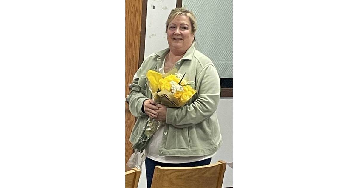 Spotswood Board of Education Honors Veteran Educator Colleen Meyers on ...