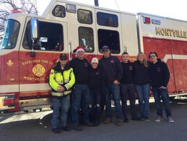 Montville Township Firefighters Bring Holiday Spirit to Community | TAPinto