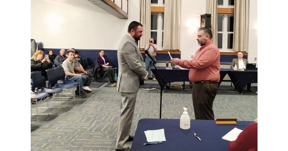 New Roxbury School Board Members Take Office as Board Wrangles Over ...