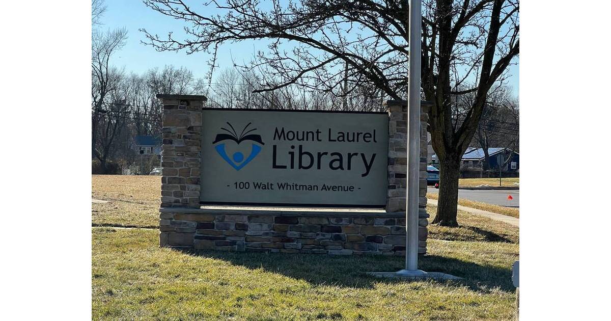 Mt. Laurel Library Hosting Free Arts & Crafts Class For Adults with ...