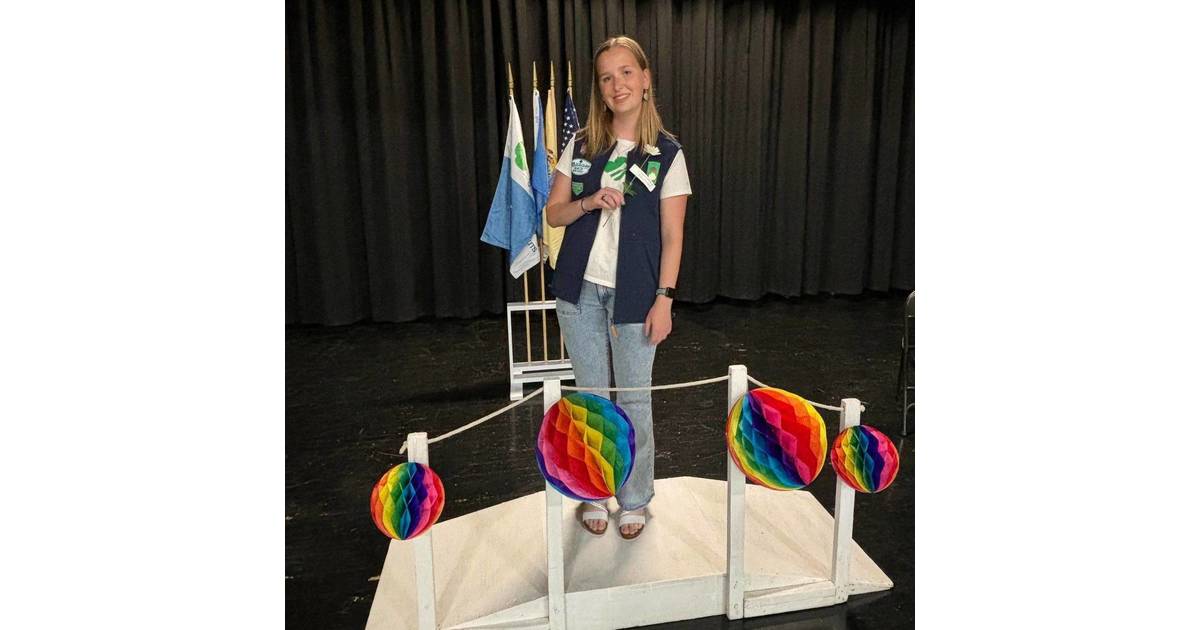 Nicole Parisi Awarded Scholarship by South Plainfield Girl Scout ...