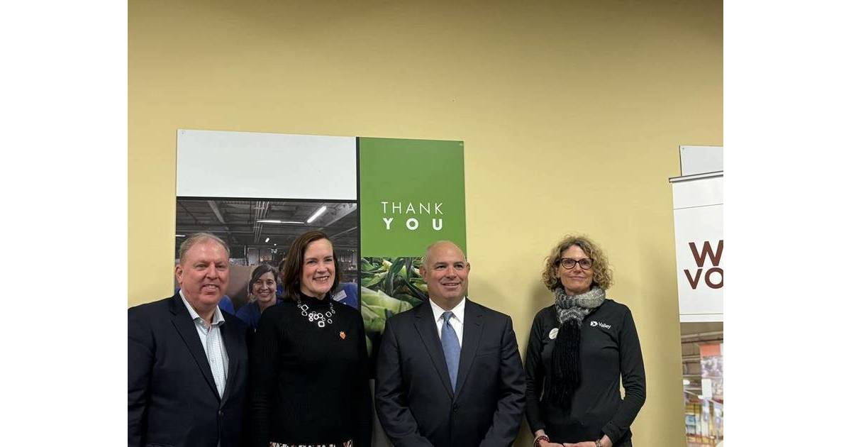 Local Leaders and Volunteers Celebrate the Season of Giving at ...