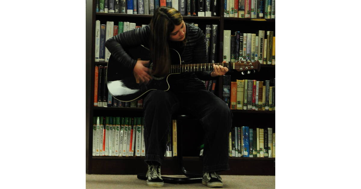 Cougar Spotlight: Open Mic Night Showcased Talented Cranford Teens ...