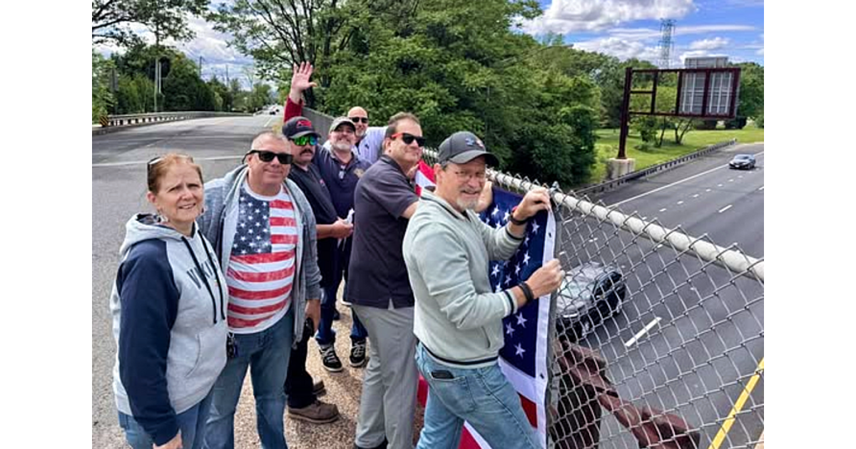 Patriotic Flags Fly Again in Sayreville | Raritan Bay, NJ News TAPinto ...