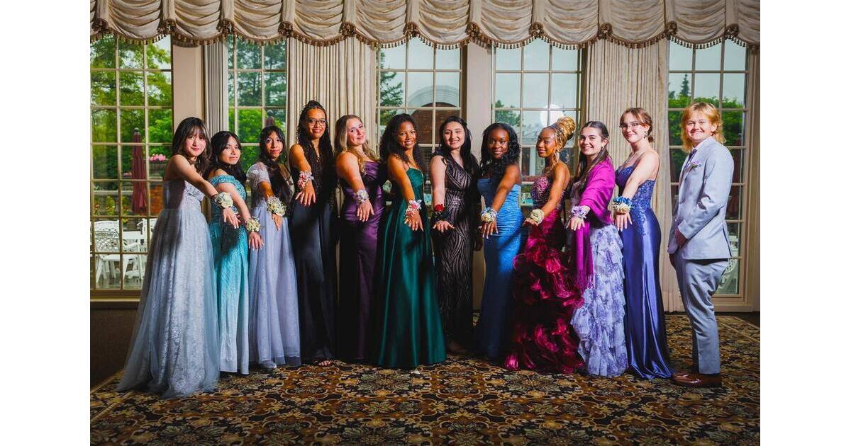 Epic West Orange High School Senior Prom Held at Birchwood Manor | West ...