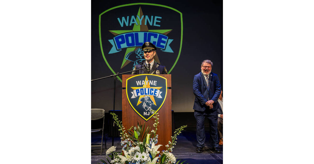 Joe Rooney Sworn-In as Chief of the Wayne Township Police Department ...