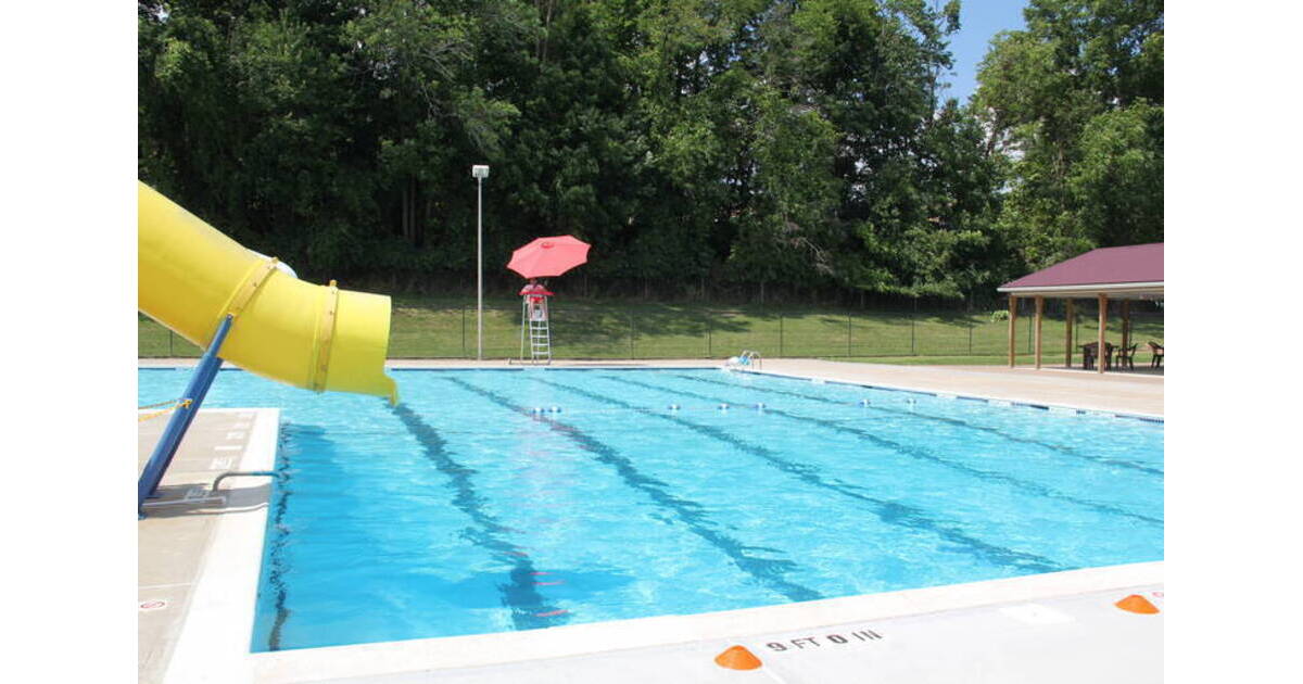 Newton Pool Celebrates Christmas in July Event | Newton, NJ News ...