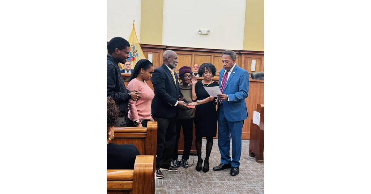 The City of Linden Holds 2025 Reorganization Meeting | Linden, NJ News ...