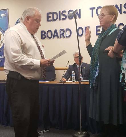Edison Board of Education Swears-In New Board Members, Elects New ...