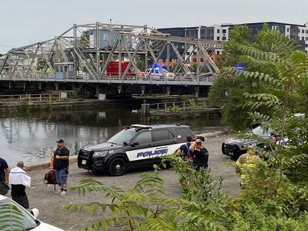 Nutley Police, Fire, Lyndhurst Dive Team Respond to Scene of Automobile ...