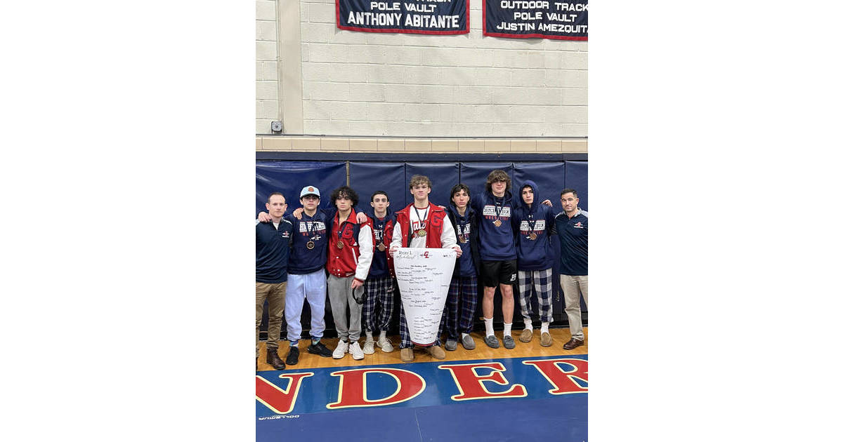 Wrestling: Gov. Livingston's Kreisberg wins title, 6 other Highlanders ...