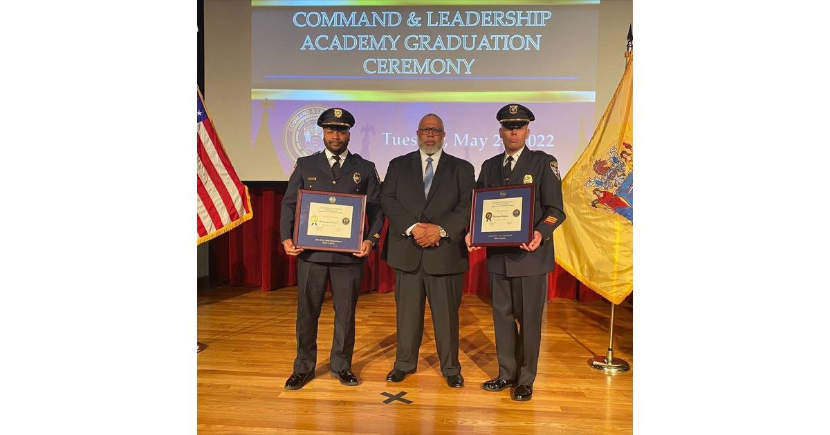 Roselle Police Officers Graduate from New Jersey State Association of ...