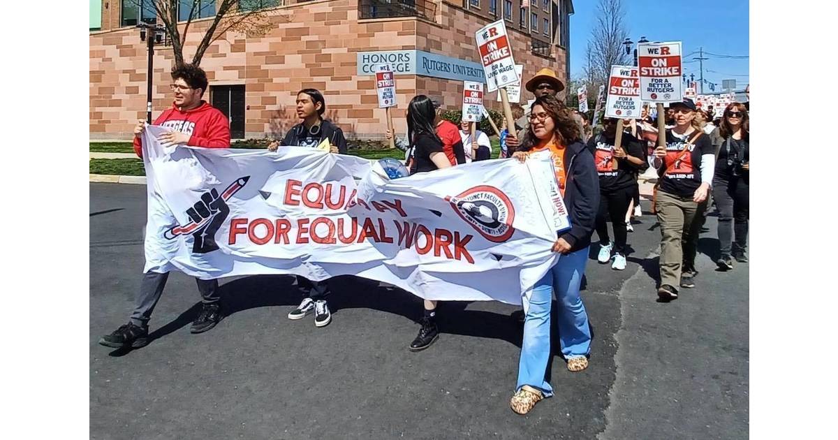 2,500 Rutgers Administrators Take First Step Toward Joining Strike ...