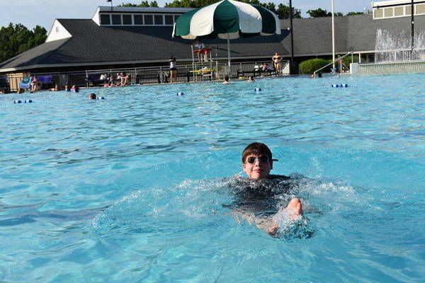 Westfield Memorial Pool 2021: Chairs, Burgers Return. No Capacity ...