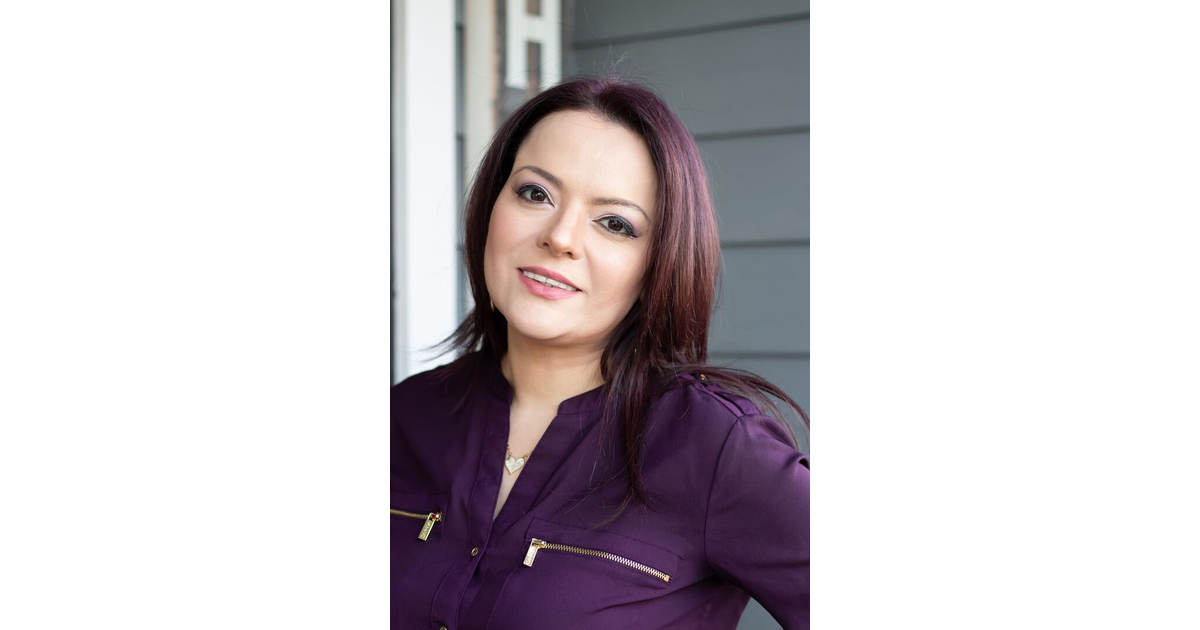 Agent Spotlight: Ebtsam "Sam" Sayed | North Plainfield/Green Brook ...