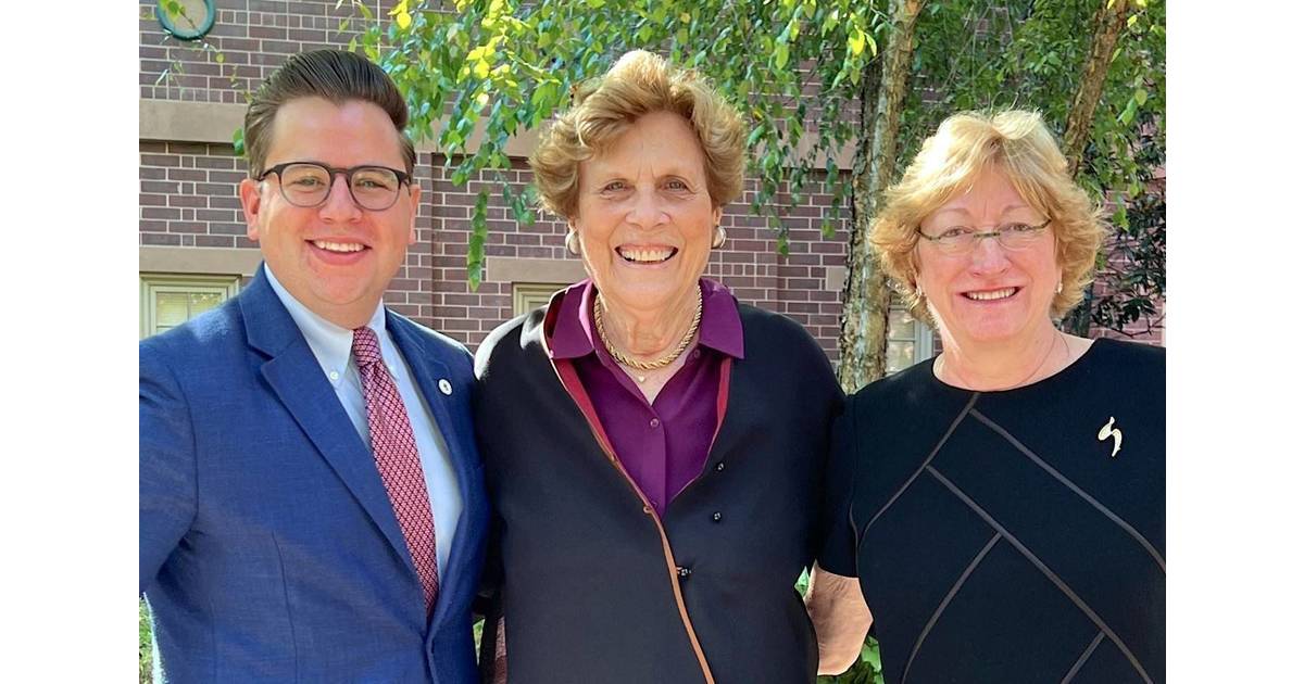 Phyllis Sank Sworn In as Summit Common Council Ward 1 Representative ...