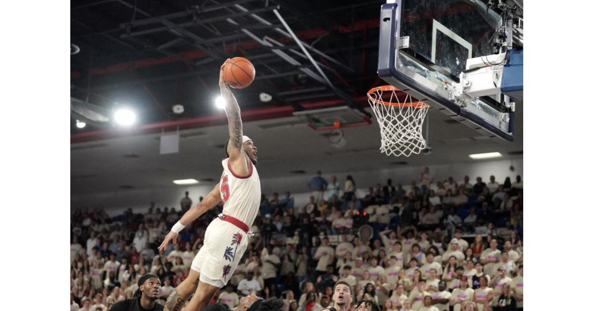 Florida Atlantic University Makes Basketball History as Alijah Martin ...