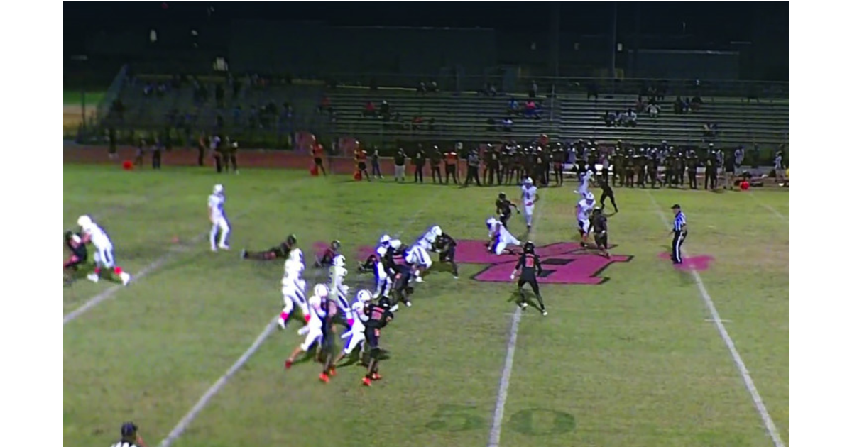 Stoneman Douglas Football Dominates Boyd Anderson High School, 33-0 ...