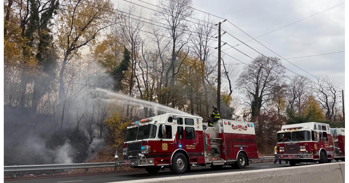 Brush Fire on Rt 208 Doused Tuesday Afternoon | Fair Lawn/Glen Rock, NJ ...