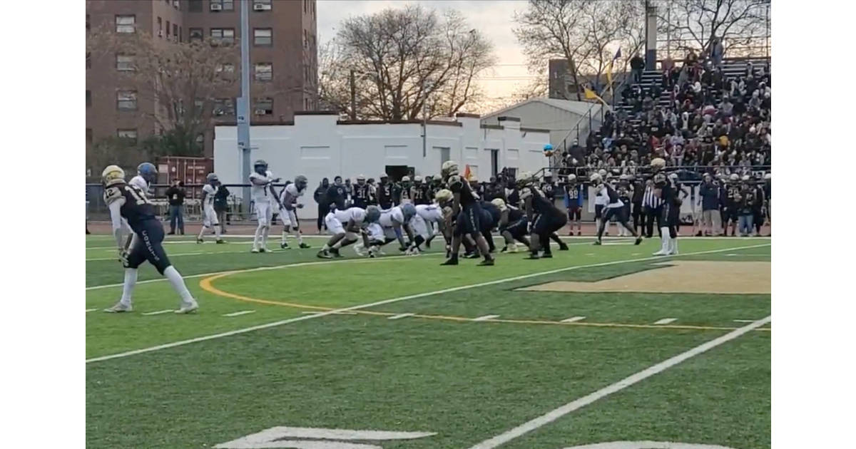 Curtis Whiting Leads Hackensack Football to 10th Consecutive ...
