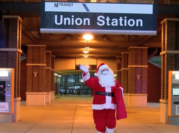 A Virtual Tree Lighting: Santa Zooms into Union | Union, NJ News TAPinto