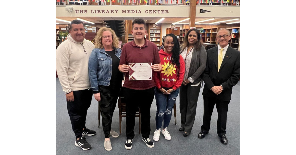 Union High School Senior Receives Student Spotlight Award | Union, NJ ...