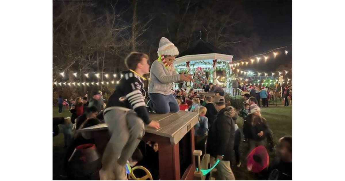 Chatham Tree Lighting at the Gazebo Set for Dec. 6; Chatham Historical ...