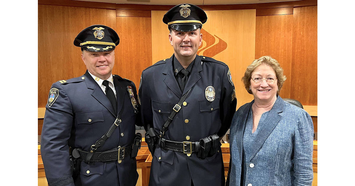 Summit Police Detective Charlie Robertson Promoted to Rank of Sergeant ...