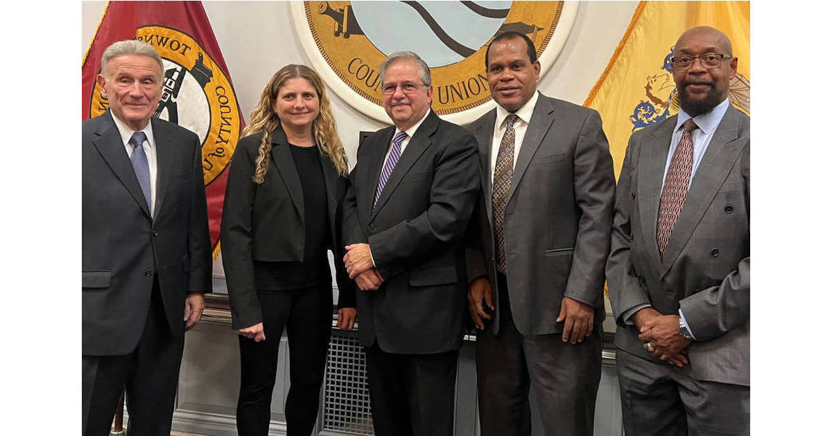 Union's Newest Township Committee Member Sworn into Office | Union, NJ ...