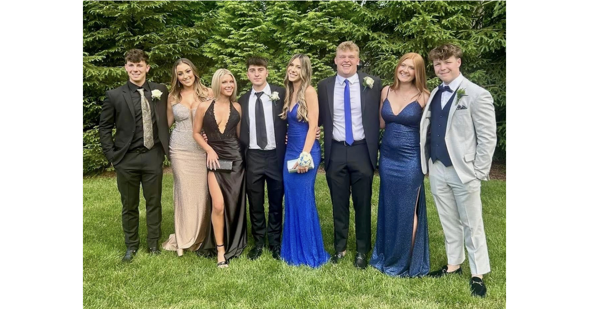 Last Chance to Send Your Class of 2024 Livingston Senior Prom Photos to ...