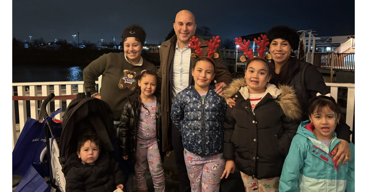 Cornucopia Cruise Line Brings Holiday Dinner Tradition to Perth Amboy ...