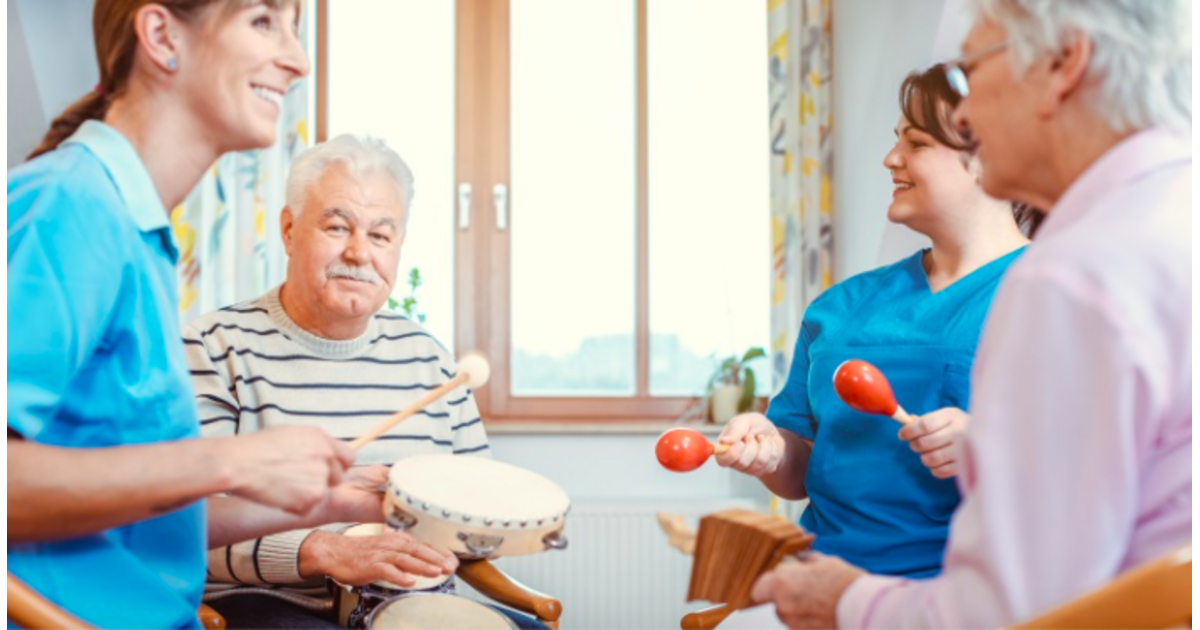 Exploring How Life Enrichment Programs Support Dementia Care | Summit ...