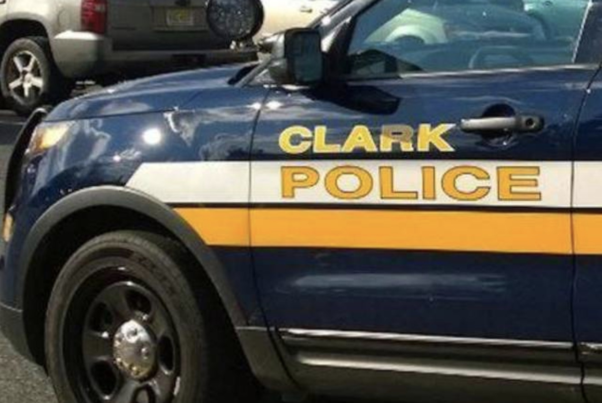 Police Looking Into Reports of ‘Man Selling Masks’ in Clark Commons ...