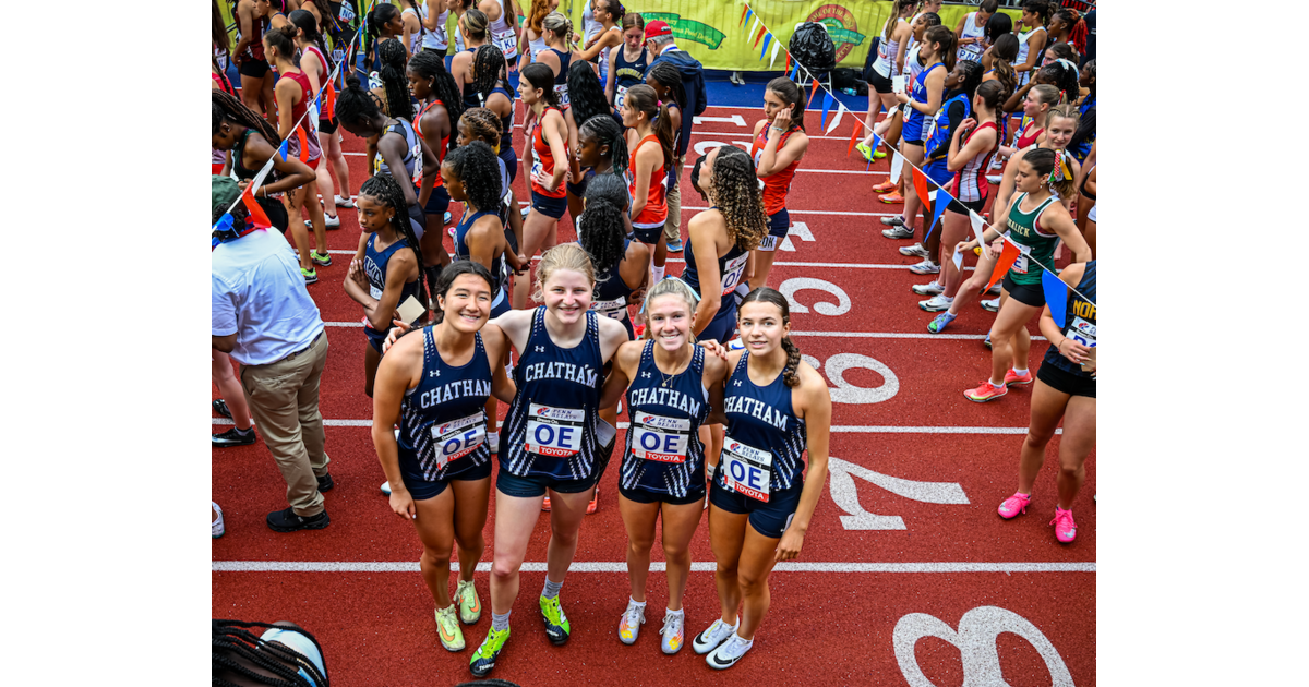 Chatham Girls 4x400 Team of Tracey, Matter, Jackson and Nacinovich ...