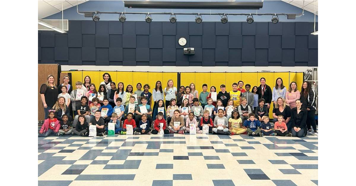 Sharon Elementary School 'Shines' During Annual Day of Service ...