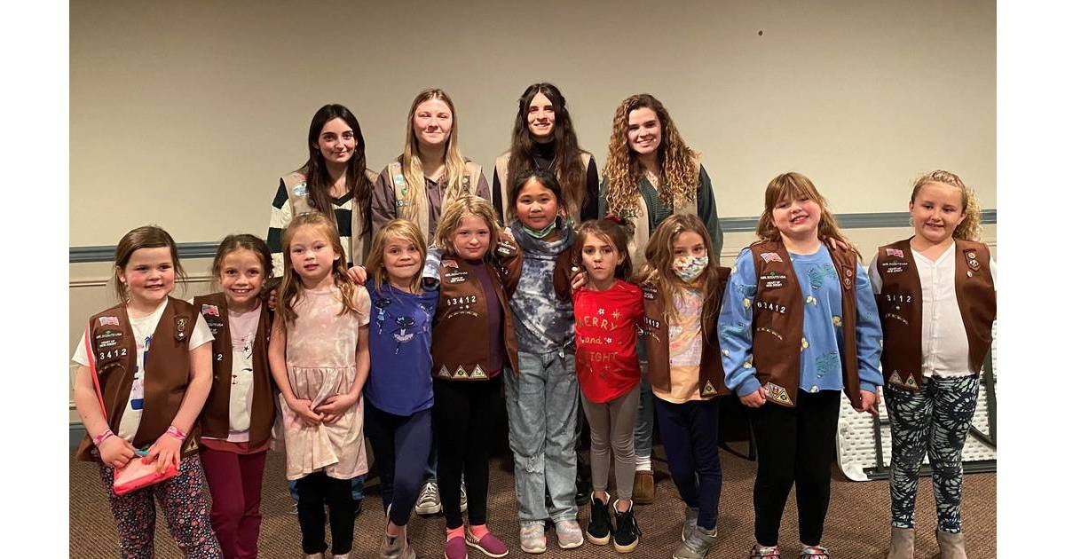 At Your Service: Girl Scouts Somerville Service Unit 71 Gives Back ...