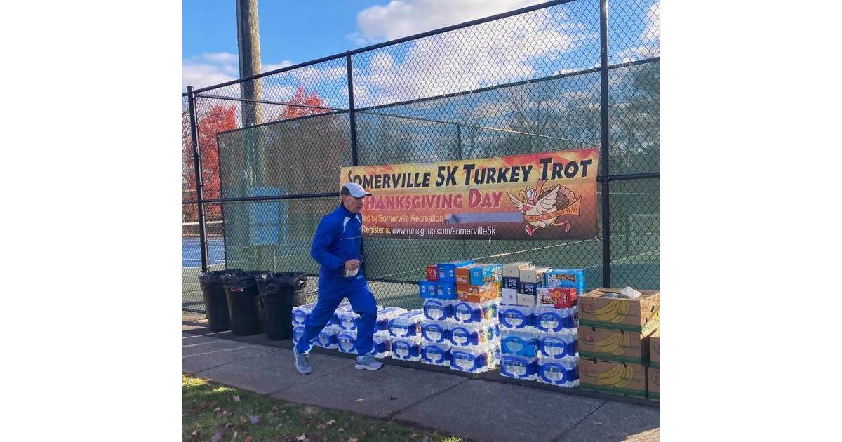 More than 1,300 Runners Flock to Somerville 5K Turkey Trot | Somerville ...