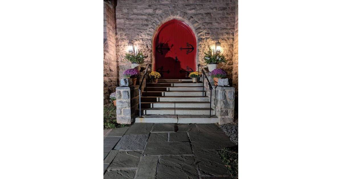 Somerville: Join St. John’s for Thanksgiving, Advent services, Lessons ...